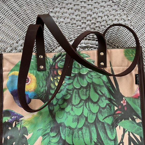 Zen | Bags | Zen 0 Cotton Parrot Tote With Leather Straps And Clasp ...